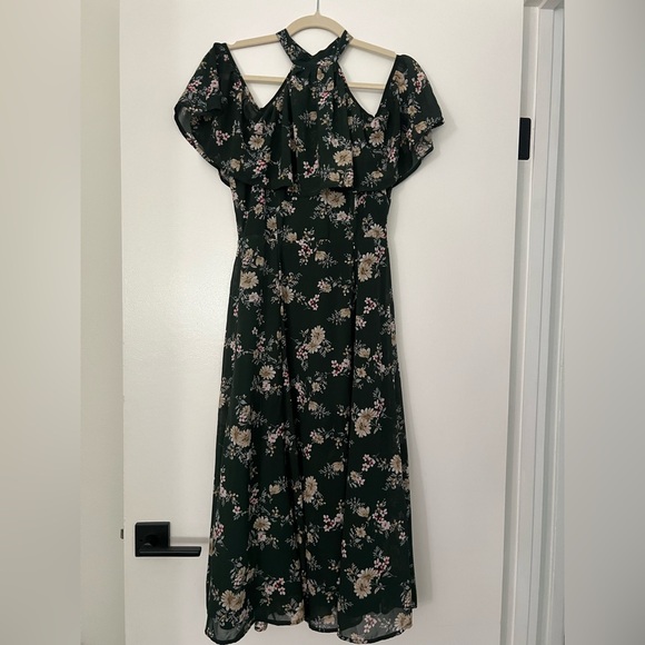 re:named | Dresses | Renamed Green Flutter Sleeve Halter Midi Dress ...
